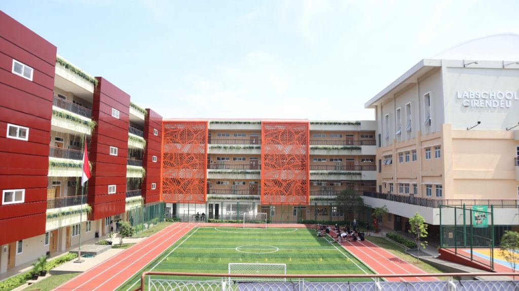 PSB Labschool UNJ – Iman-Ilmu-Amal